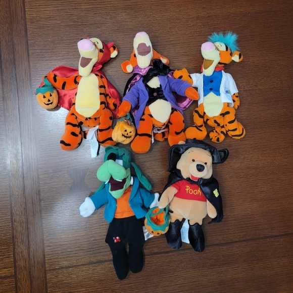 Disney | Toys | Disney Halloween Winnie The Pooh Tigger Goofy Beanie ...